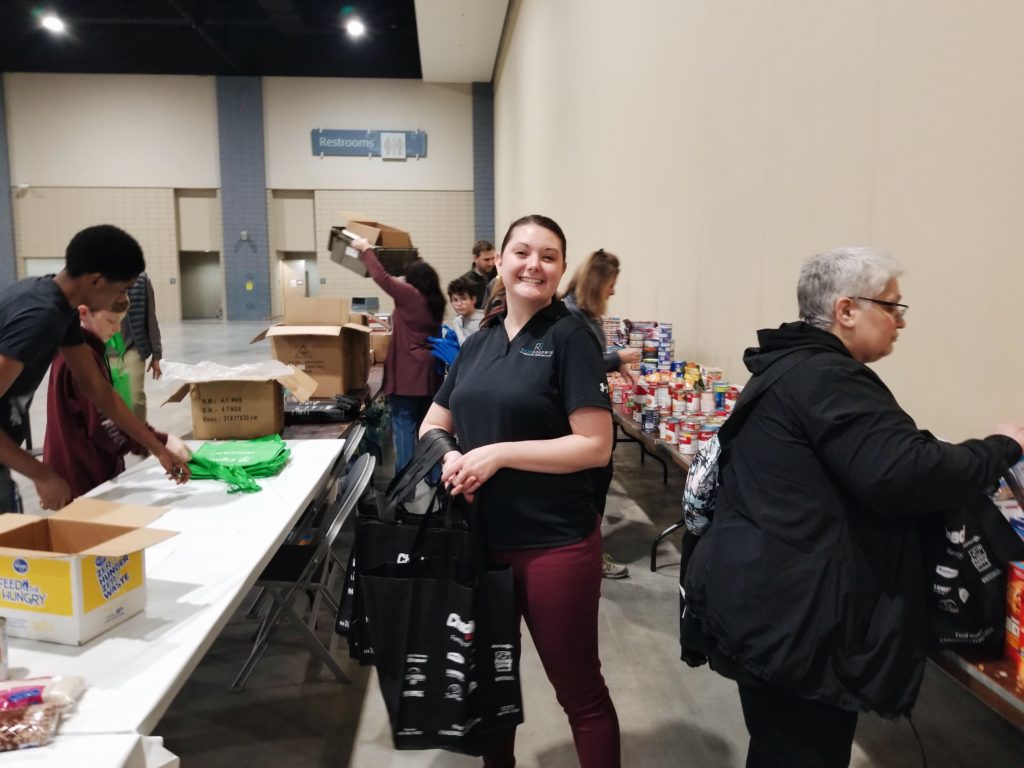 REIDGOODWIN GIVES BACK: THANKSGIVING FEAST - ReidGoodwin